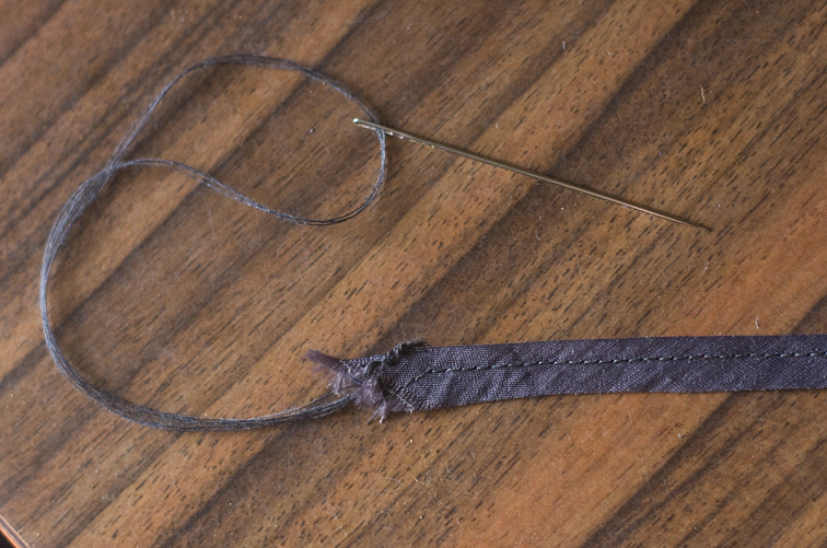 More on rouleau loops, and some loopy inspiration… – pattern scissors cloth