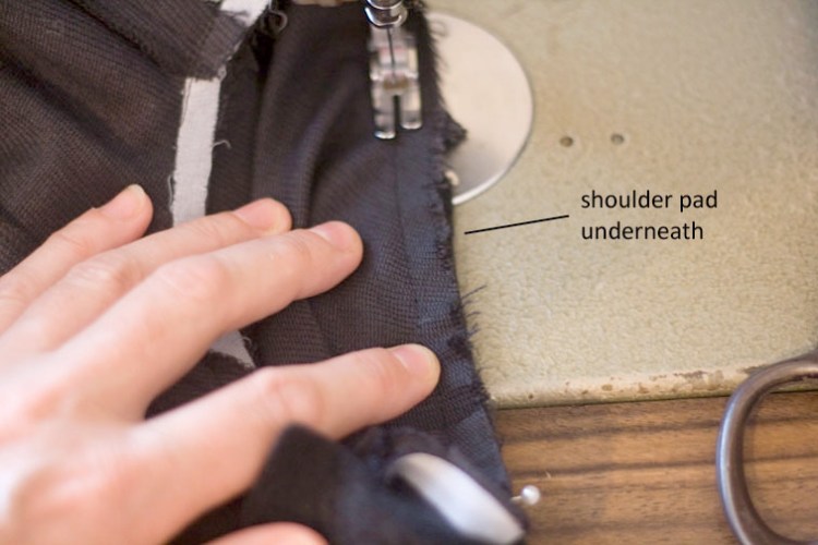 How to Sew Shoulder Pads and Sleeve Head Wadding by Machine – pattern ...