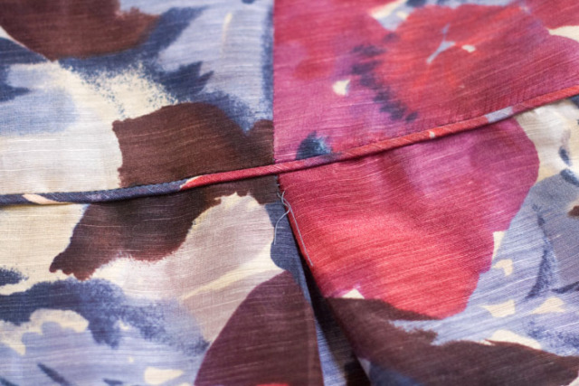 5 Sewing Tips for July – pattern scissors cloth